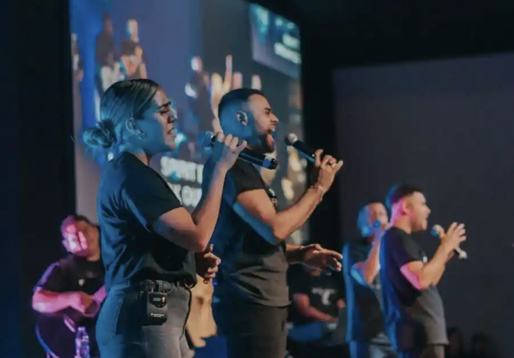 How to Improve Your Pitch as a Worship Team Singer | Worship Leaders ...